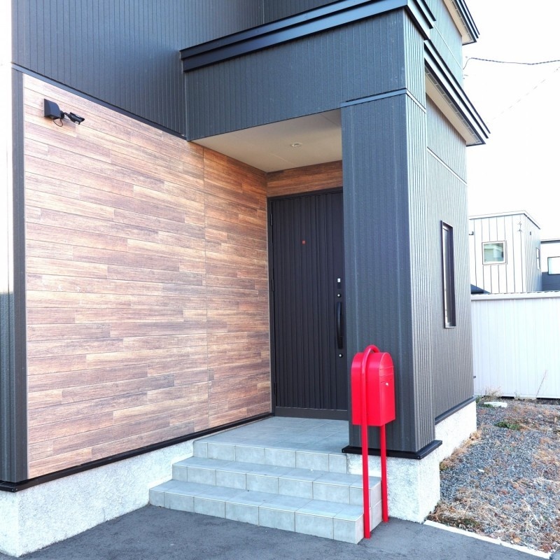 売買物件詳細 (市内東部・人気エリア ウトナイ北 4LDK中古美邸・南向き・都市ガス・収納豊富・駐車2台)